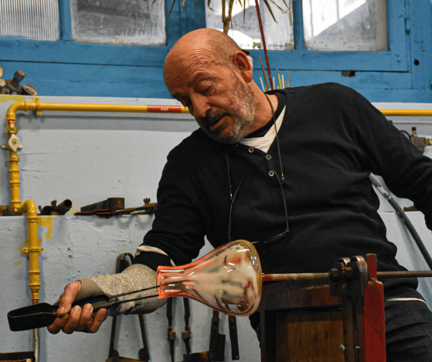 La Démonstration - Bayel, Cité du Cristal Démonstration de soufflage de ...